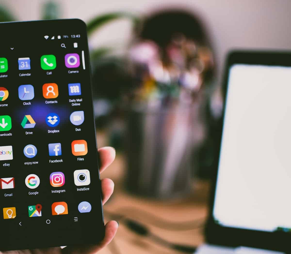 What Is Mobile Marketing & How Do I Use It? - Podium