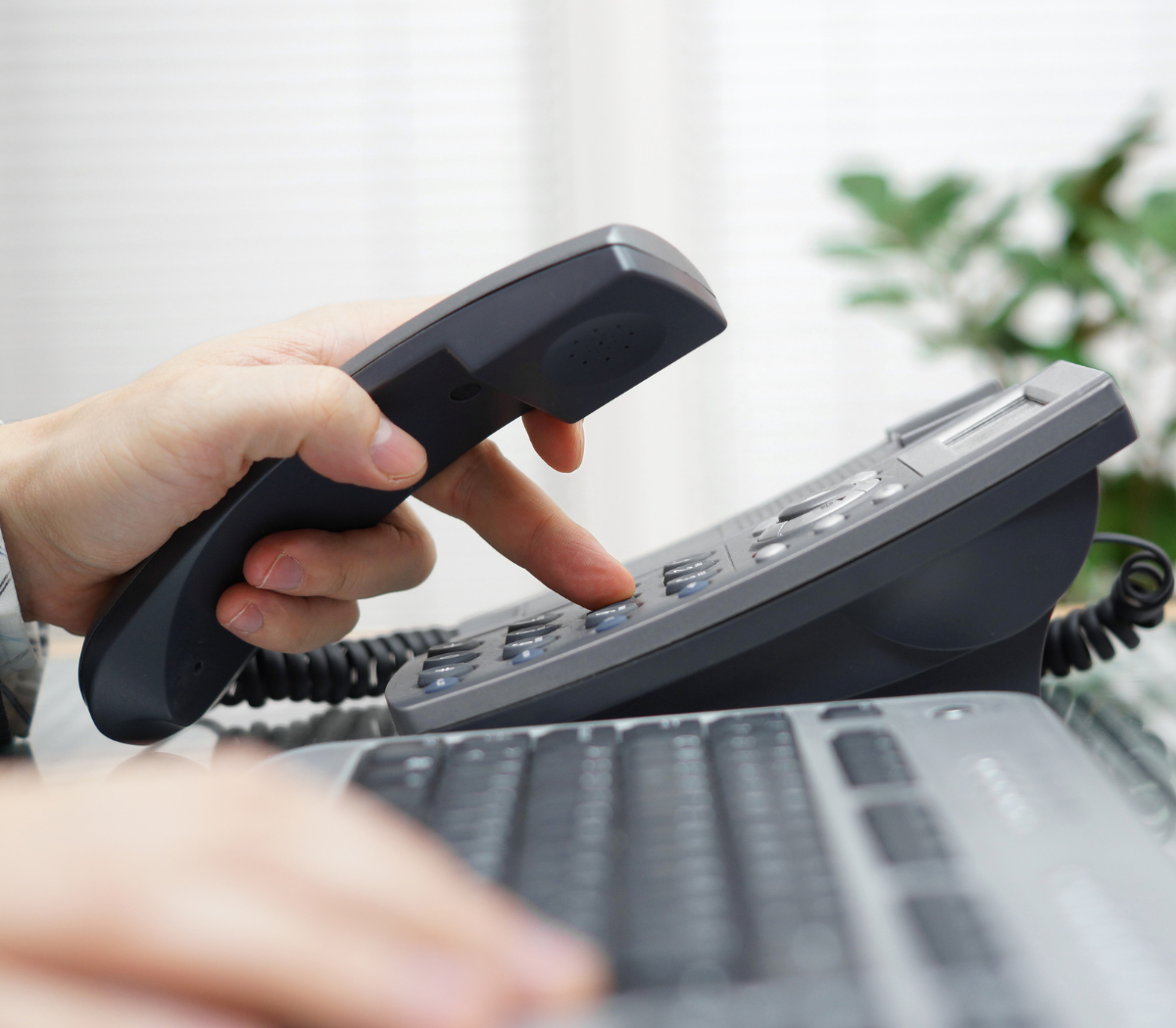 What is a Phone Tree? 8 Reasons to Use One (with Examples) - Podium