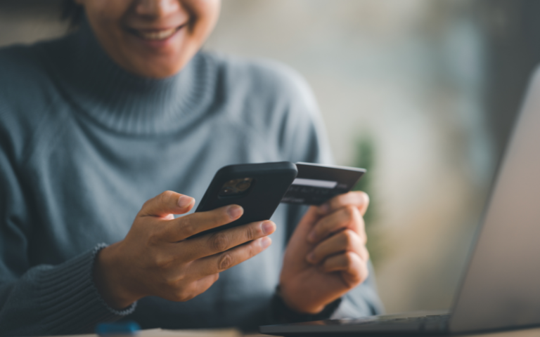 What is Card on File (CoF)? How It Works - Podium